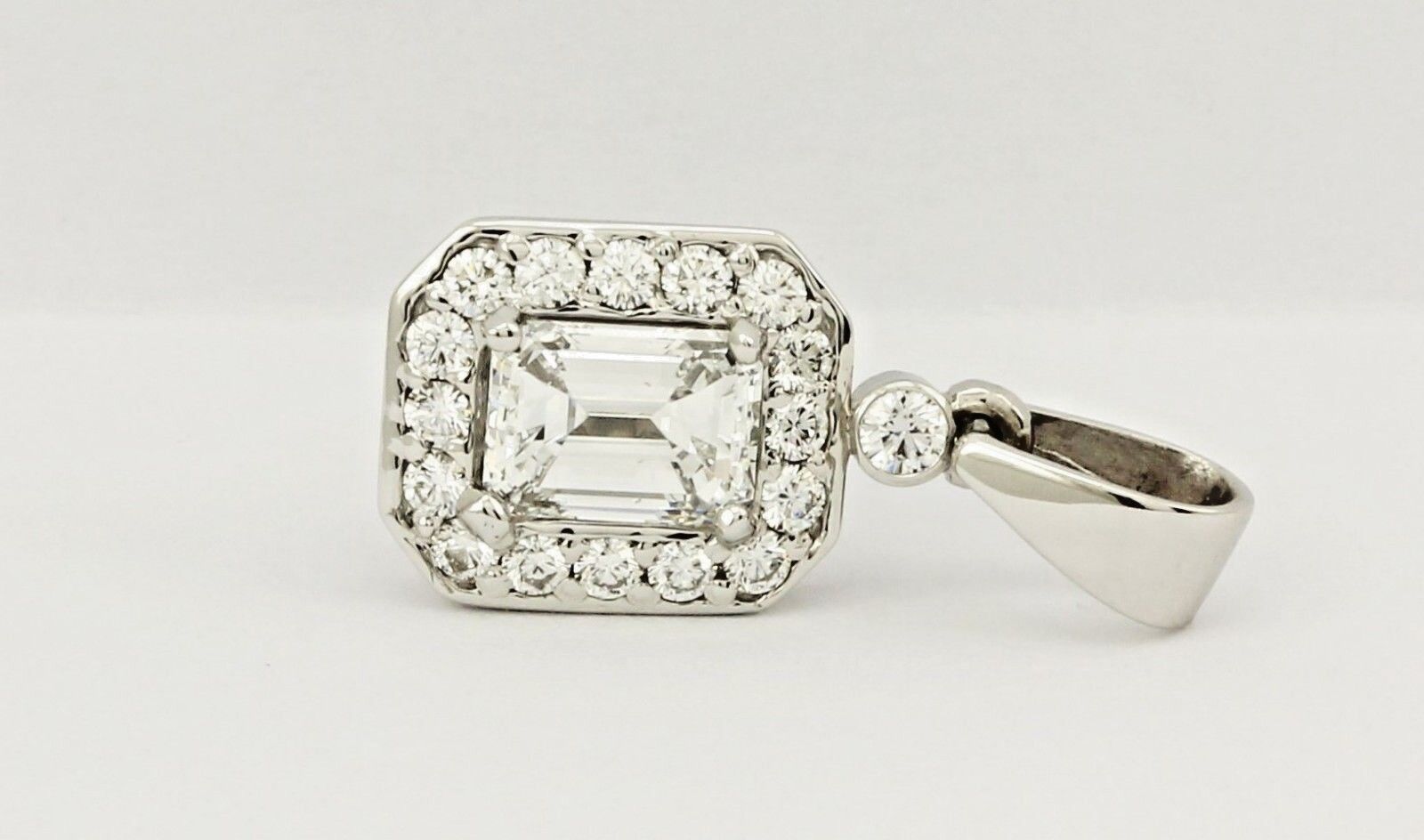 Pendants – Finer Jewelry