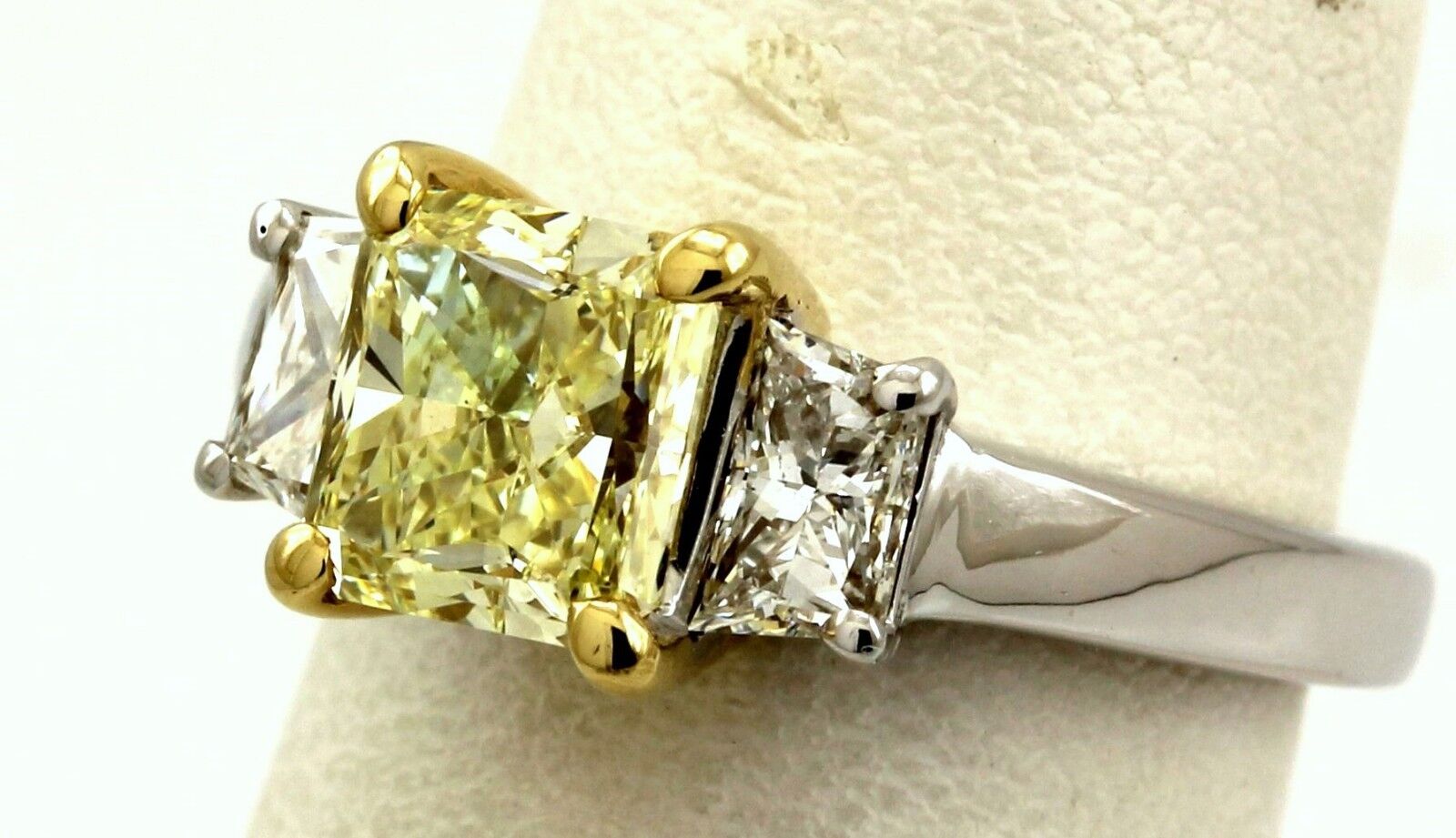 Engagement Rings – Finer Jewelry, Inc.